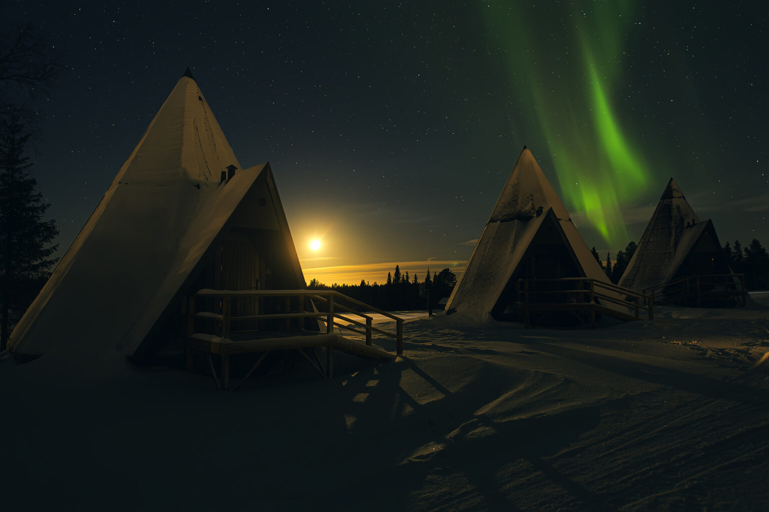 Premium glass hut accommodation in Lapland – Genuine Lappish ...